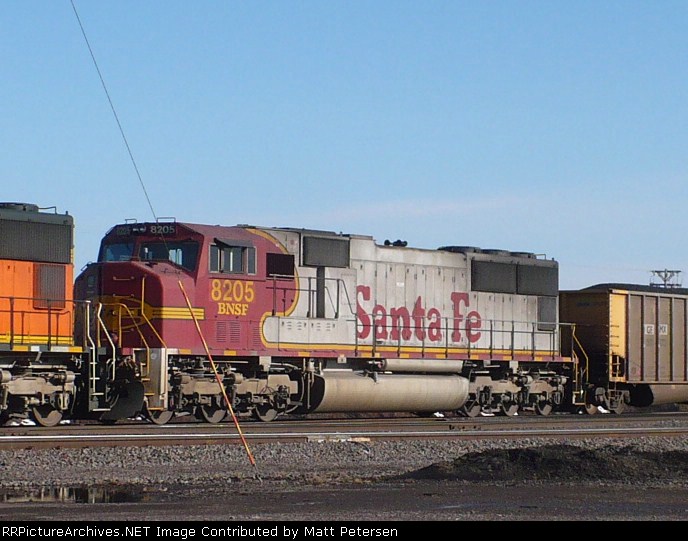 BNSF 8205